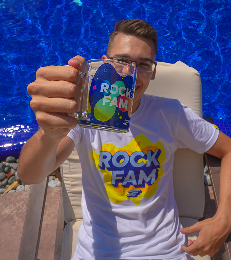 ROCKFAM STAKLENA ŠOLJA - RockFam Shop